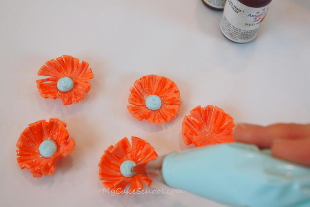 Fondant Crimper Tutorial - My Cake School