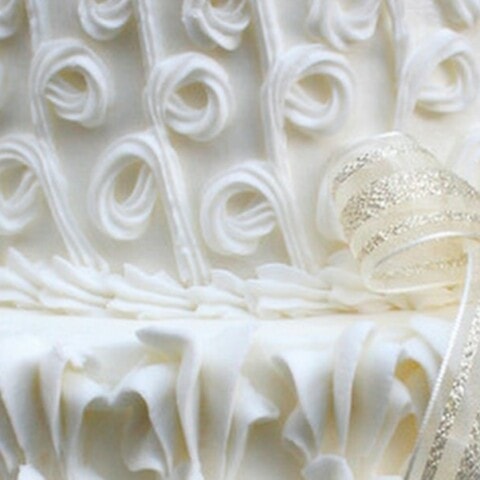 Simple, Elegant Piping with 1M Tip - My Cake School