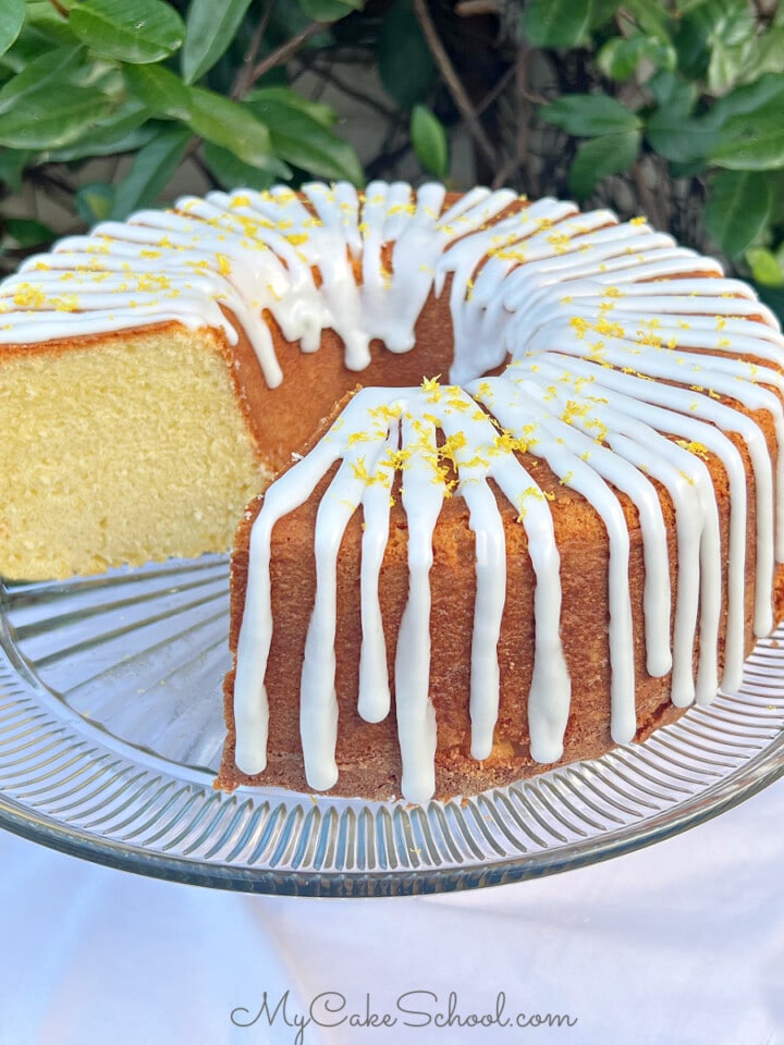 Lemon Cupcakes with Lemon Cream Cheese Frosting - My Cake School